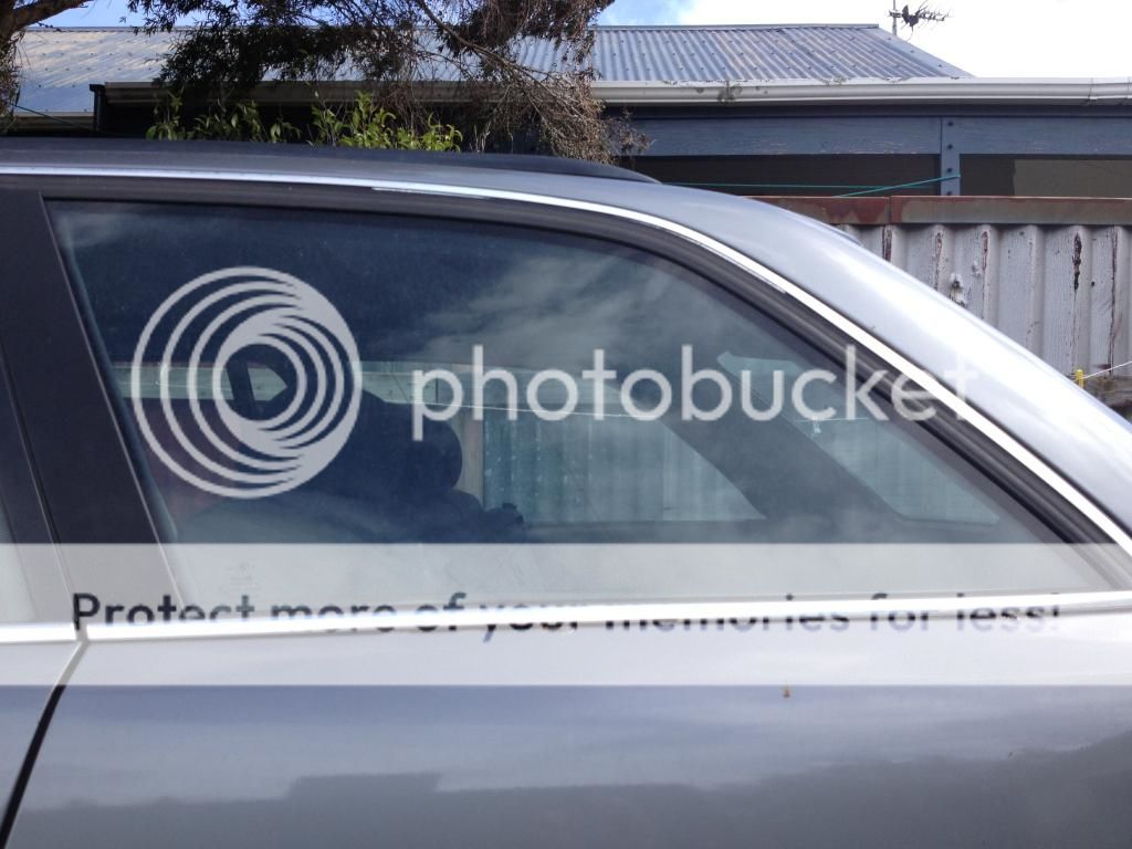 E34 Touring Rear side window removal | BMW Forum - BimmerFest BMW Forums